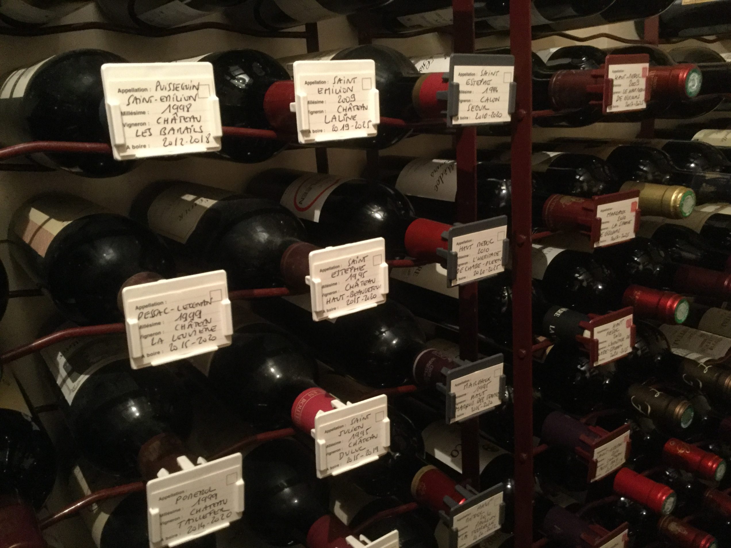 Vin bleu ou vindigo, ce n’est pas comme le CLIPOGOULO ! - Ma Cave Innovante